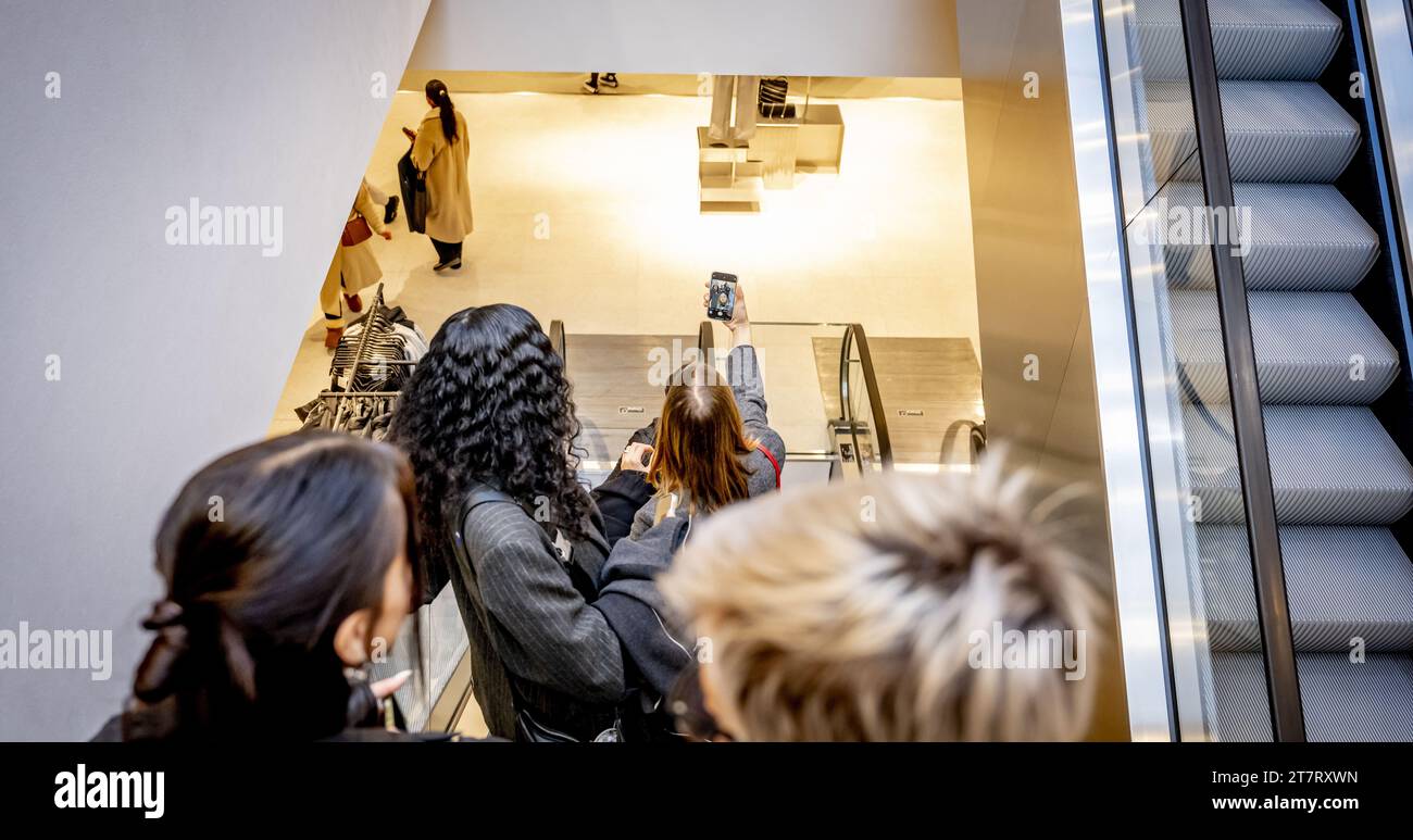 ROTTERDAM - Visitors in Zara during the opening of the largest store of ...