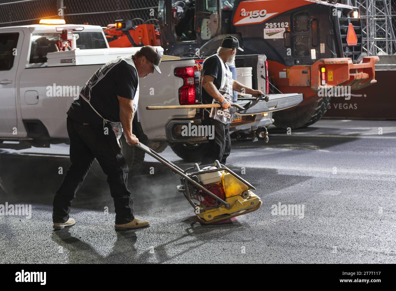 Las vegas grand prix manhole hi-res stock photography and images - Alamy