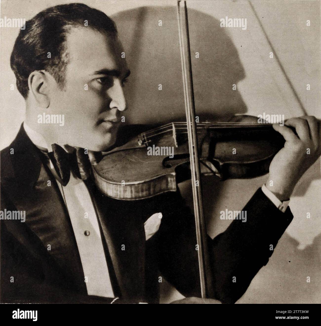 David rubinoff hi-res stock photography and images - Alamy