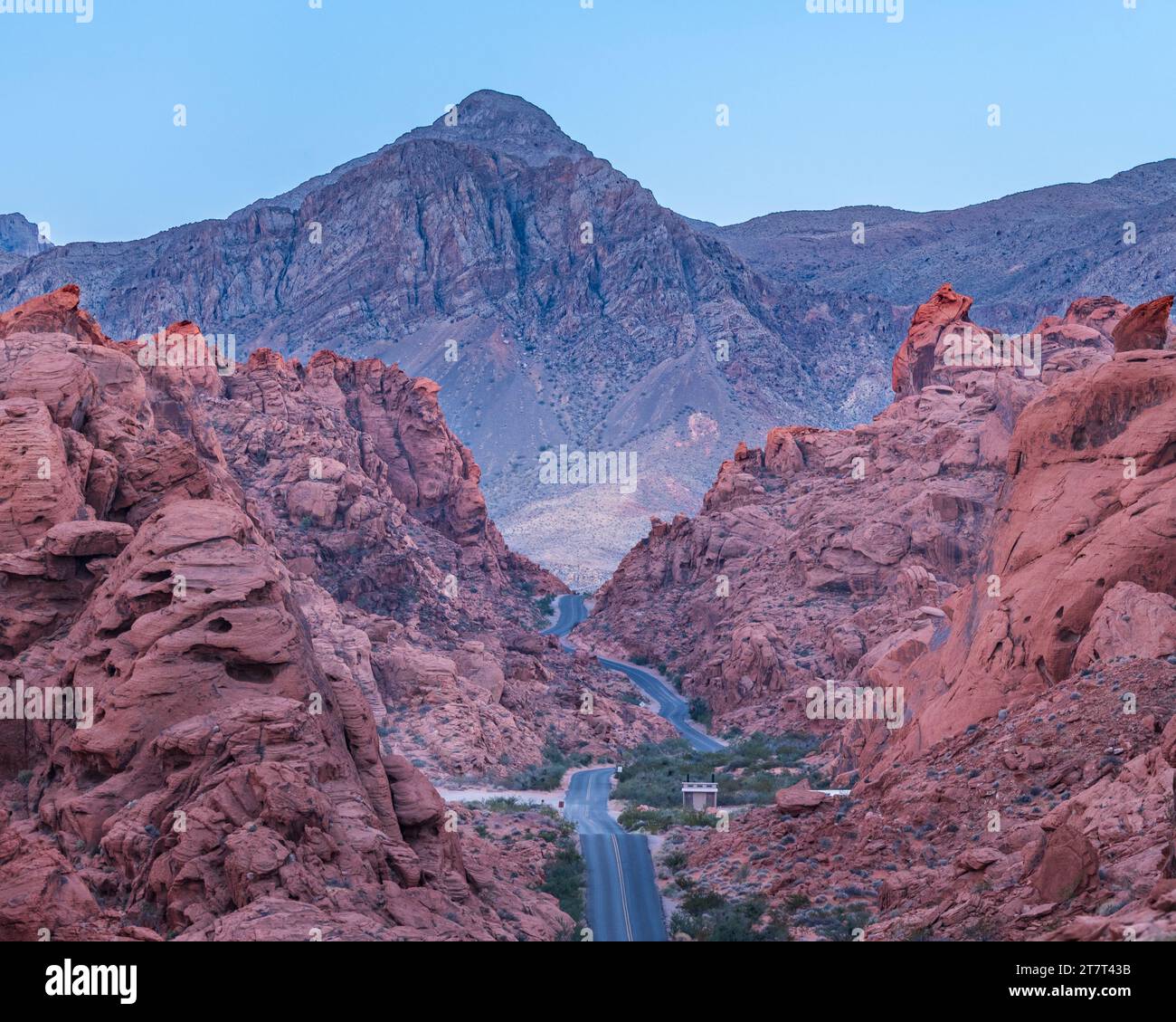 Mouse's Tank Road (a.k.a. White Domes Road), Valley of Fire State Park ...