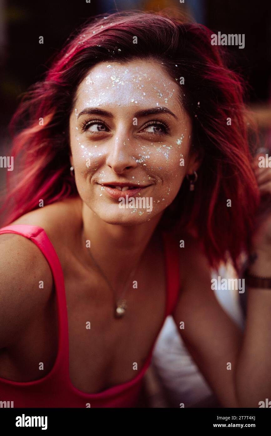Sequins and glitter hi-res stock photography and images - Alamy