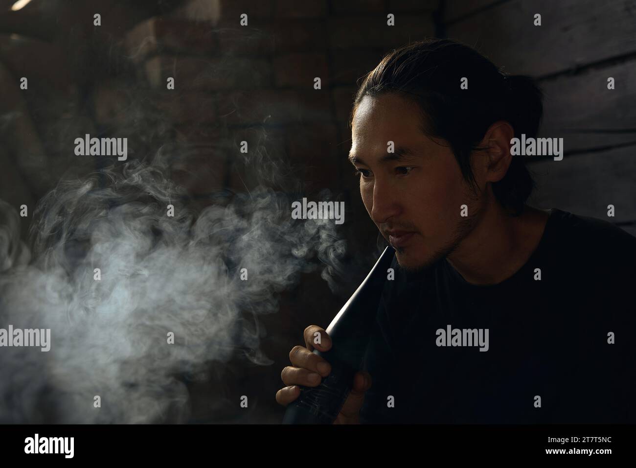 Hookah session hi-res stock photography and images - Alamy