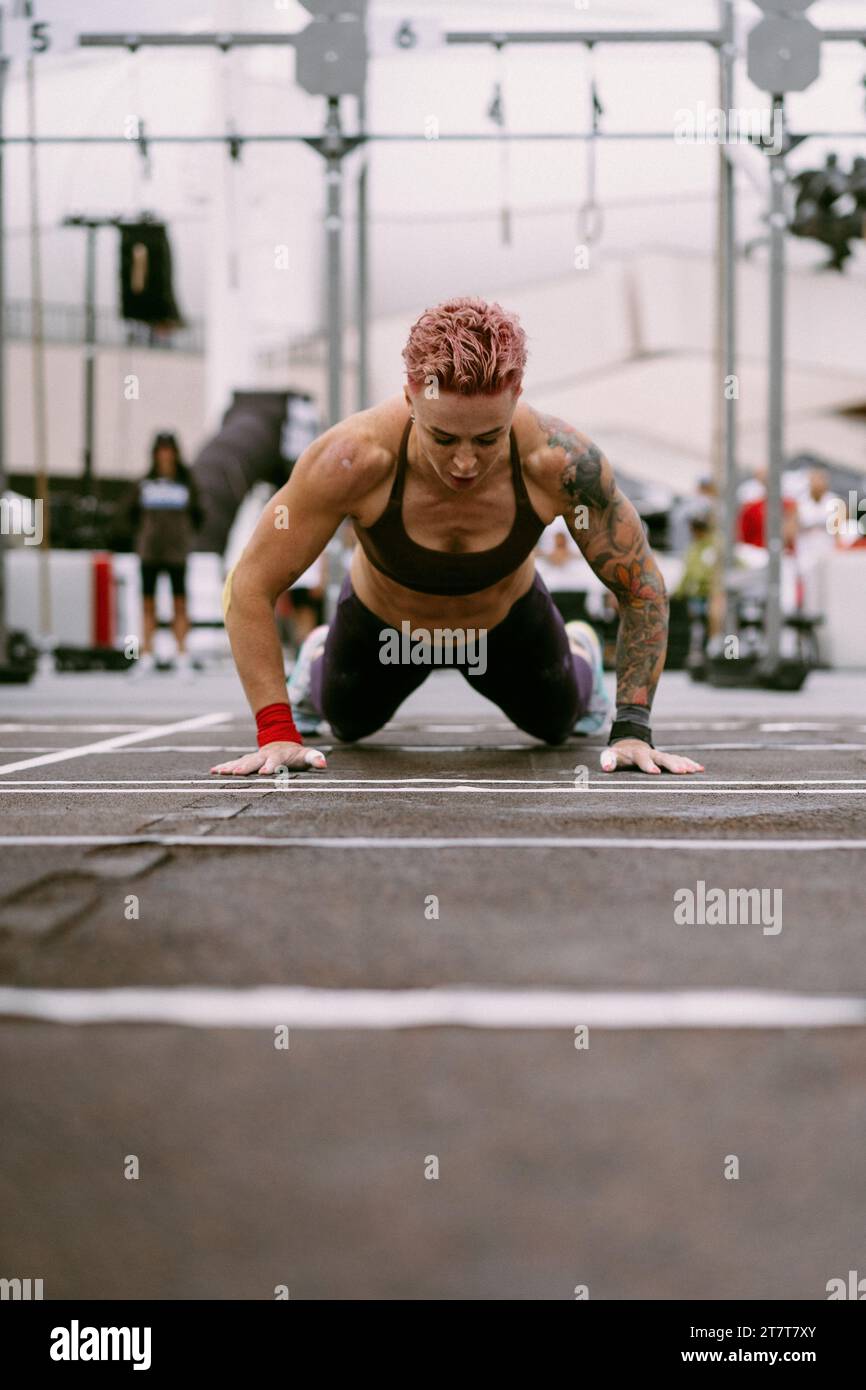 Burpees exercise hi-res stock photography and images - Alamy