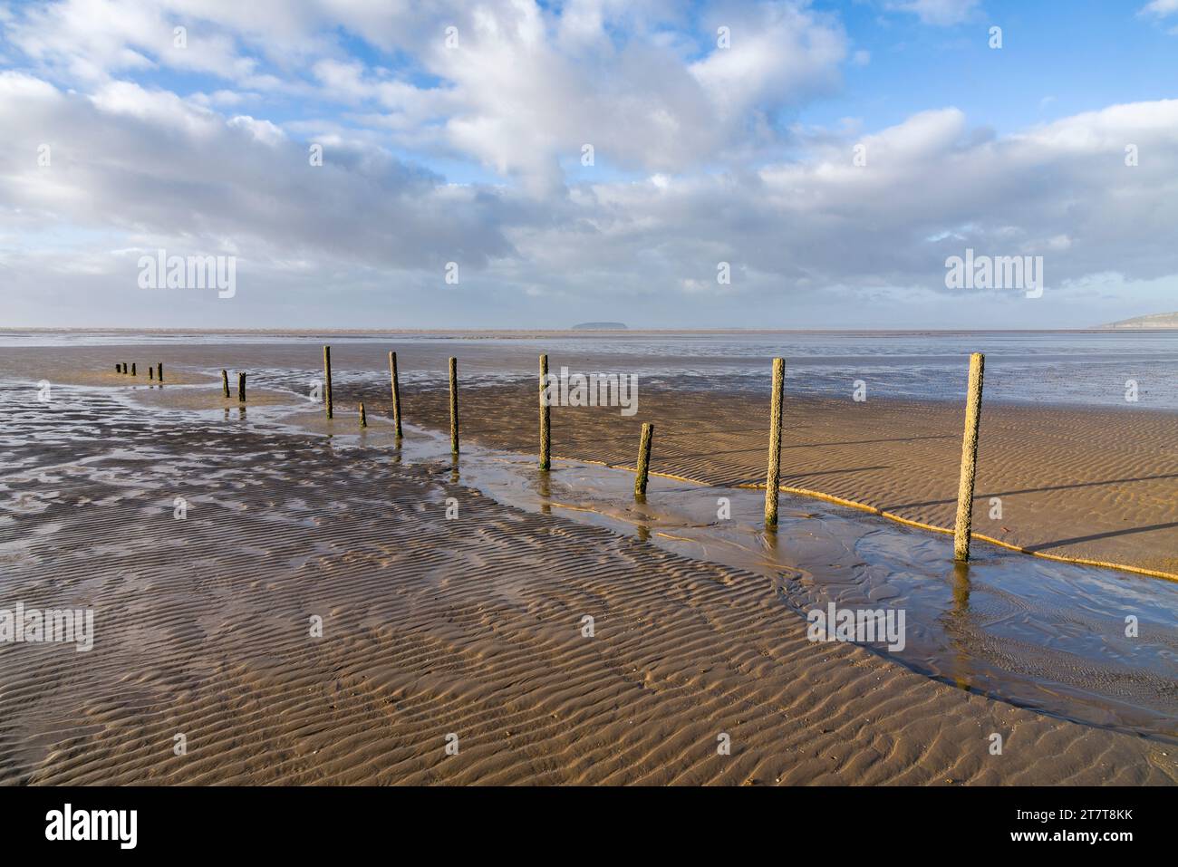 Berrow beach hi-res stock photography and images - Alamy