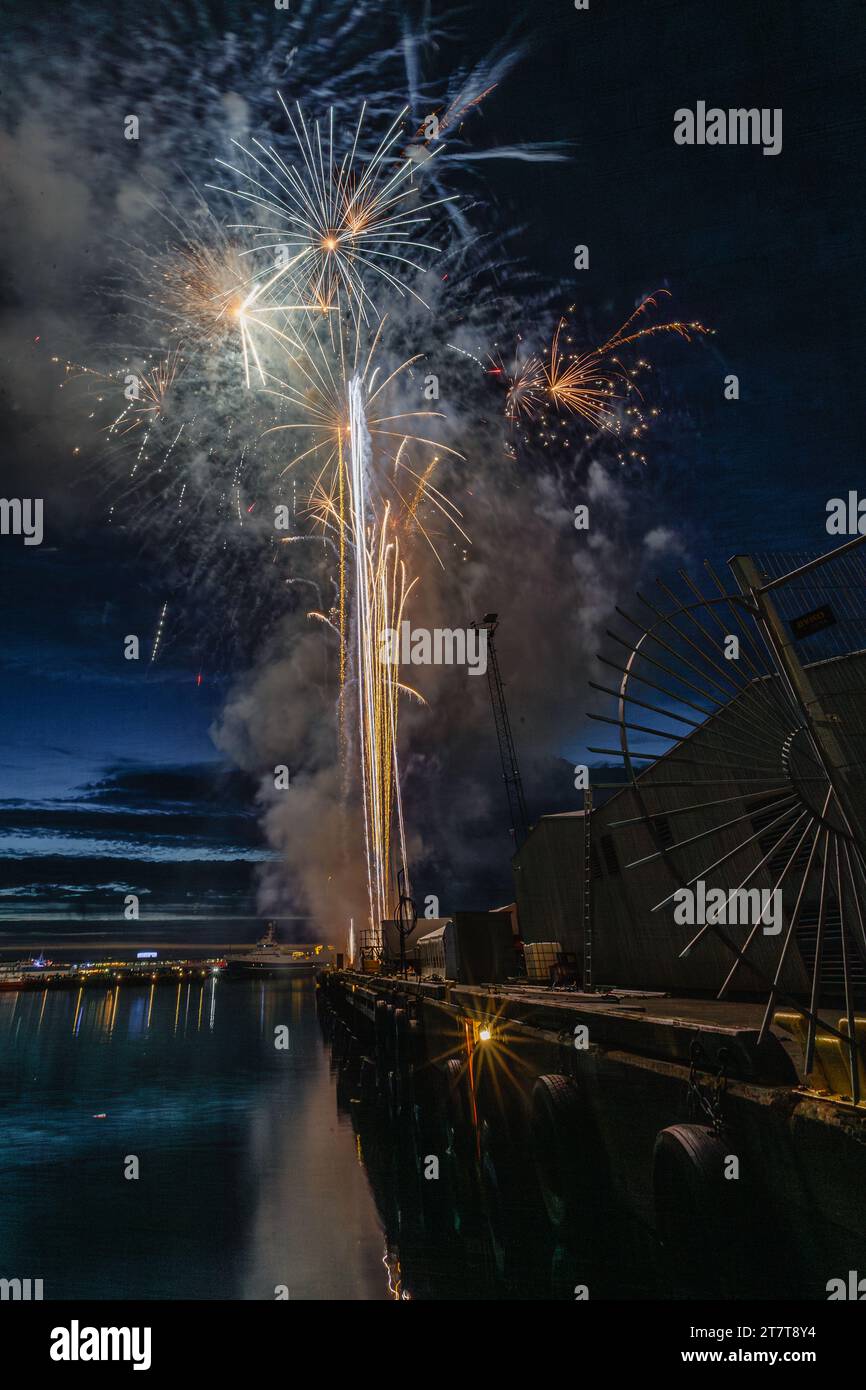 Iceland fireworks hi-res stock photography and images - Alamy