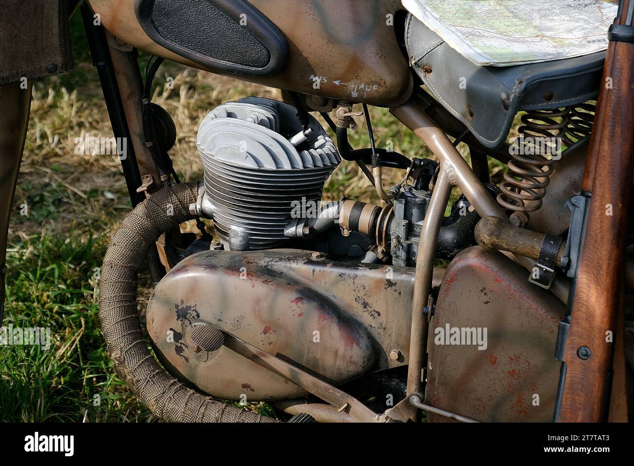 German field gun advance hi-res stock photography and images - Alamy