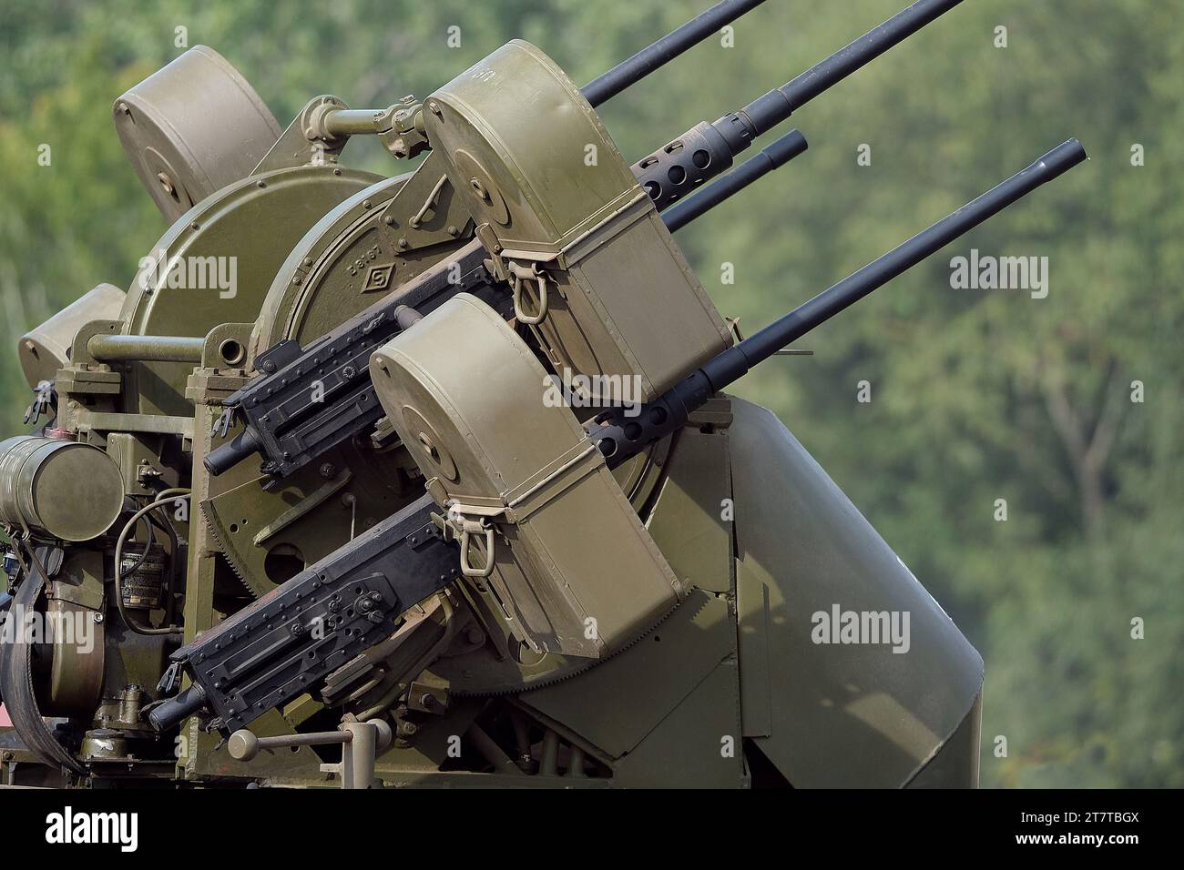 German anti aircraft guns of ww2 hi-res stock photography and images ...