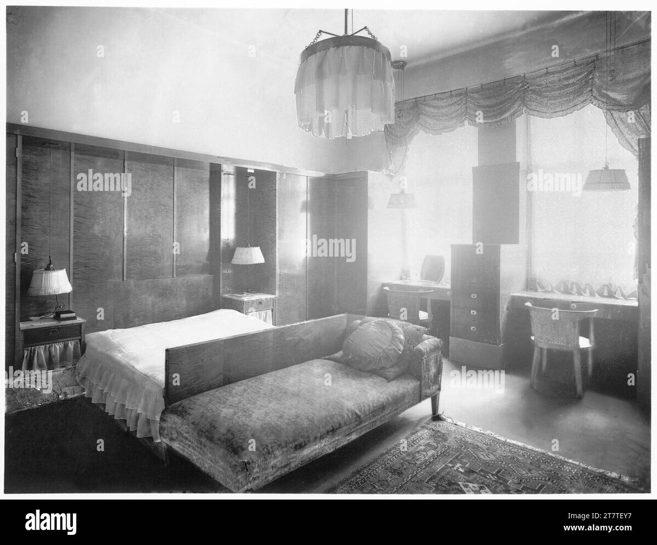 Martha hirsch hi-res stock photography and images - Alamy