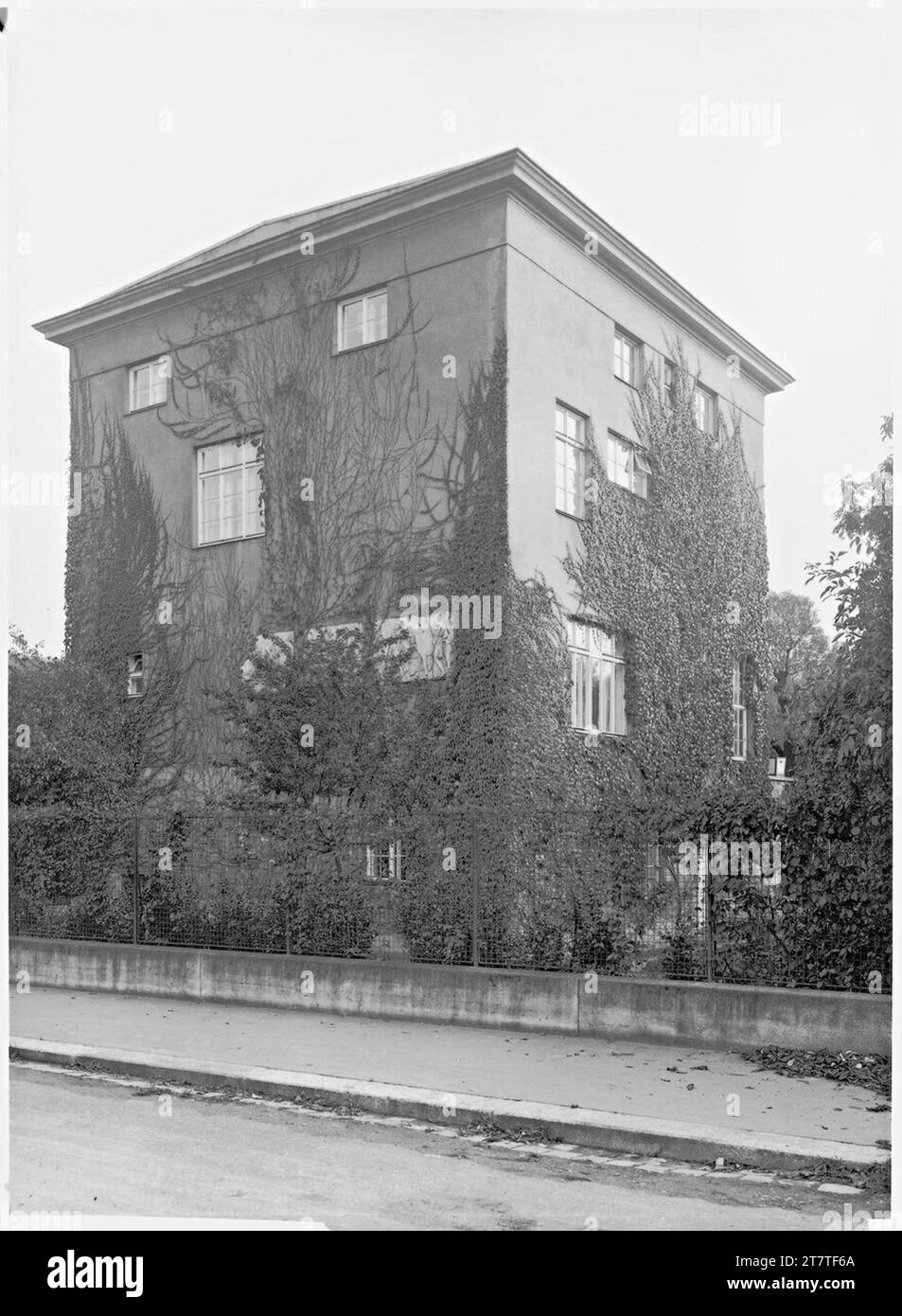 Martin Gerlach jun. House Josef and Marie Rufer, Vienna XIII ...