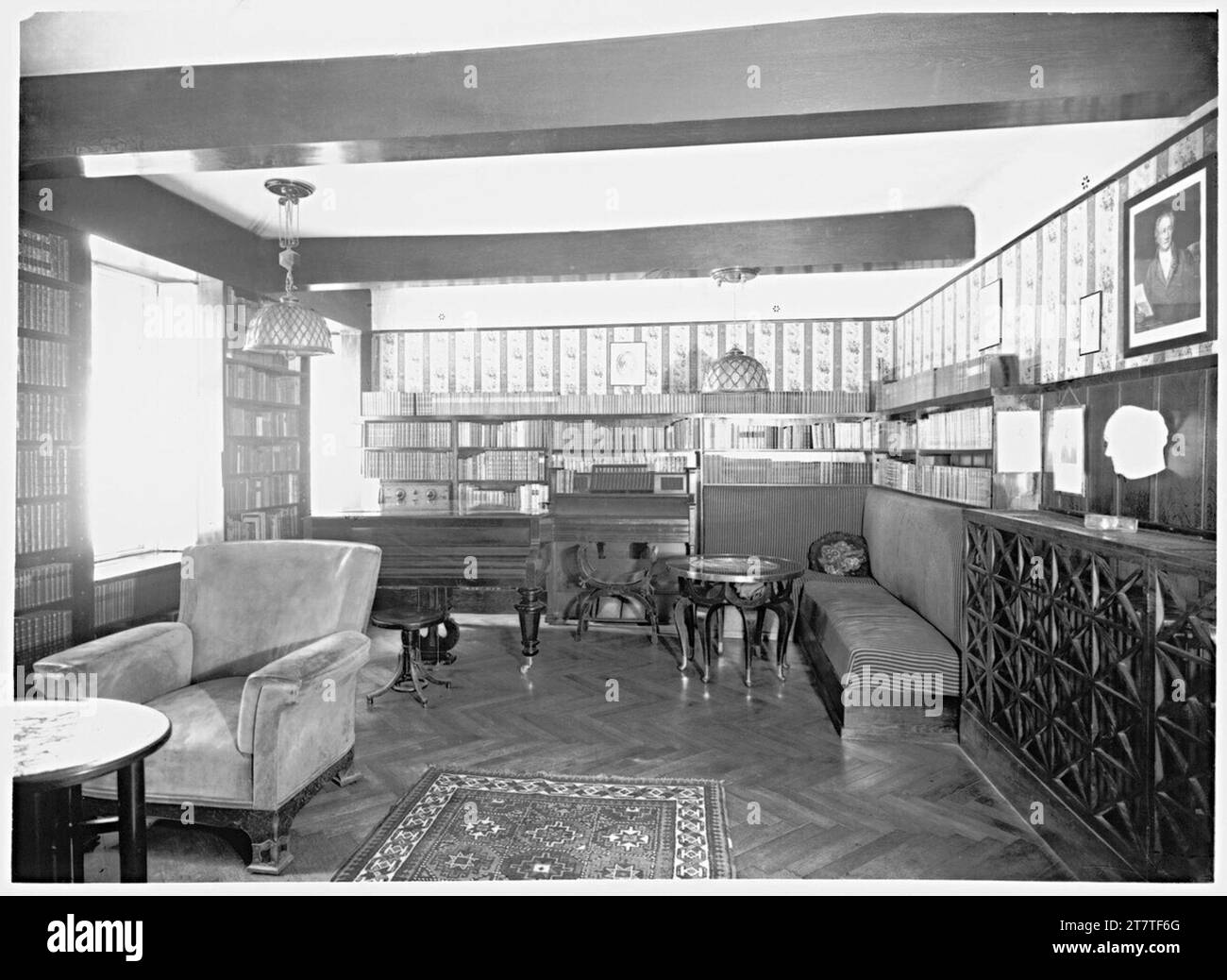 Martin Gerlach jun. Apartment Dr. Valentin Rosenfeld, Vienna XIII ...