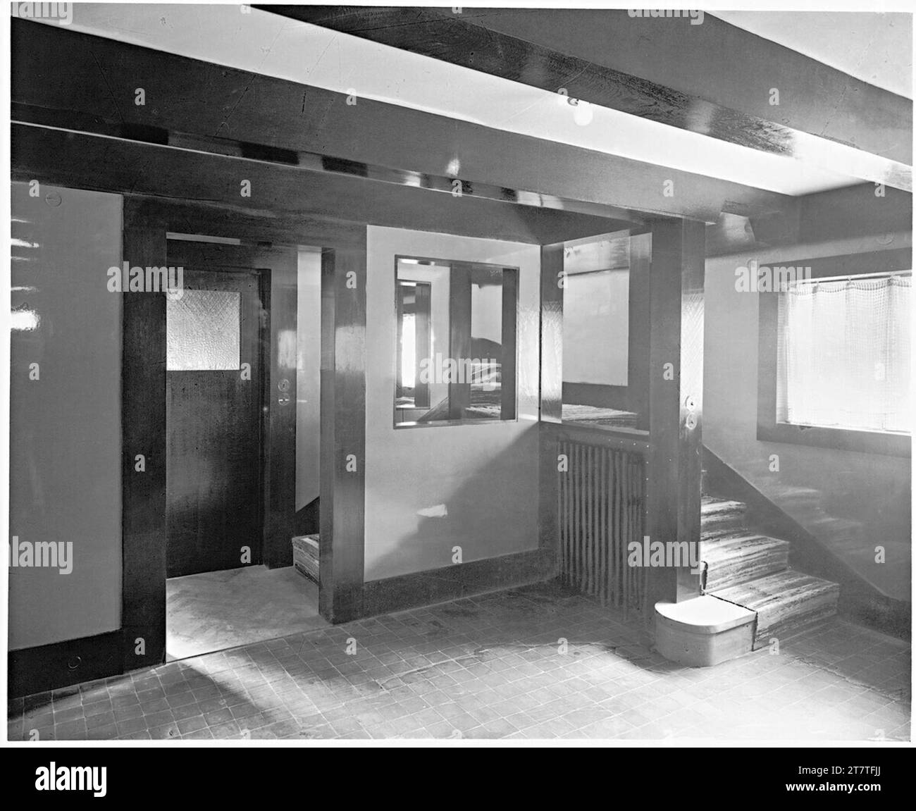 Right staircase Black and White Stock Photos & Images - Alamy