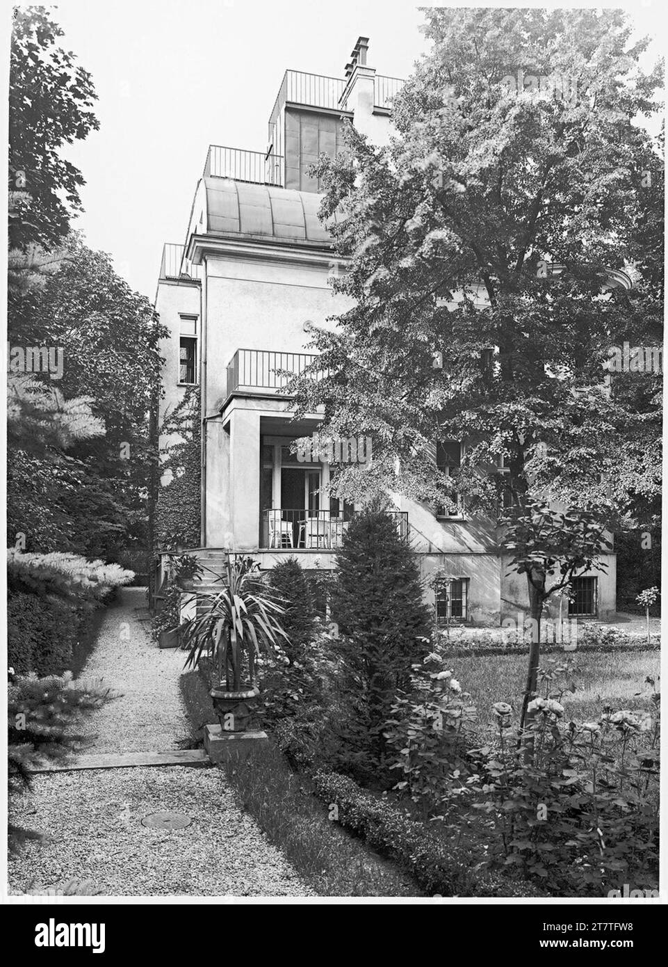 Martin Gerlach jun. House Karl and Hilda Strasser (conversion and ...