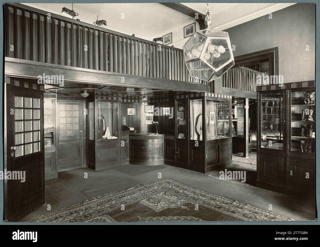 Martin Gerlach jun. Schneider salon Knize, Vienna I., Graben 13, sales ...