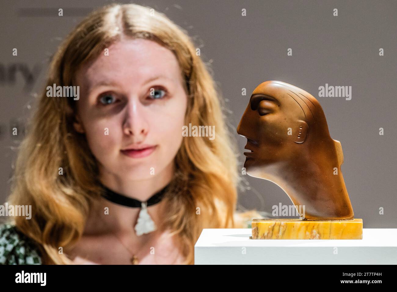 London, UK. 17th Nov, 2023. Head by Henry Moore carved in ironstone ...