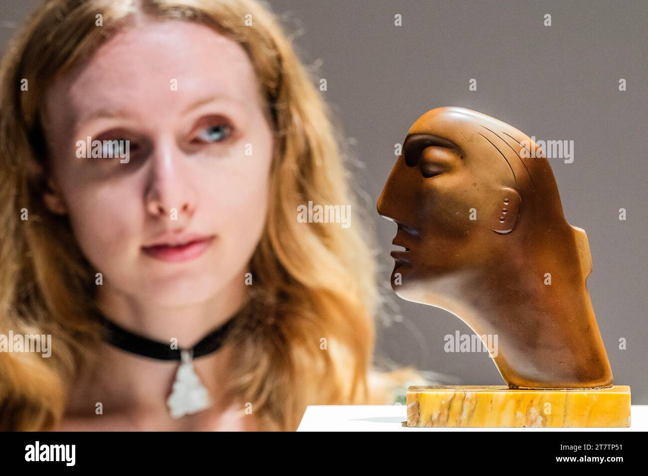 London, UK. 17th Nov, 2023. Head by Henry Moore carved in ironstone ...