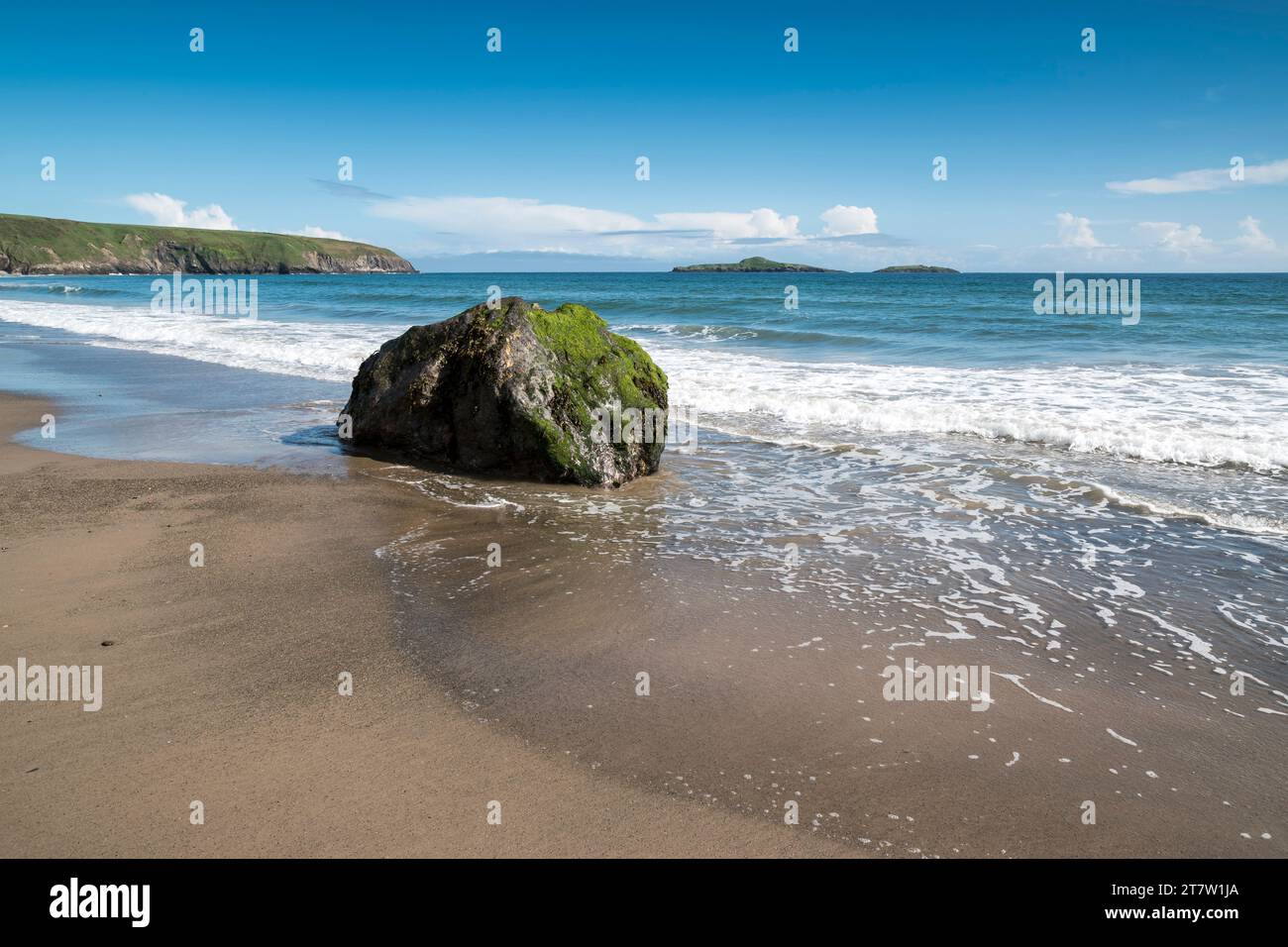 Aberdaron beach in Gwynedd on the Lleyn Peninsula North Wales with the ...