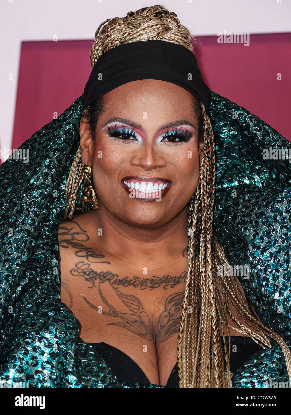 LOS ANGELES, CALIFORNIA, USA - NOVEMBER 16: Ashlee Marie Preston ...