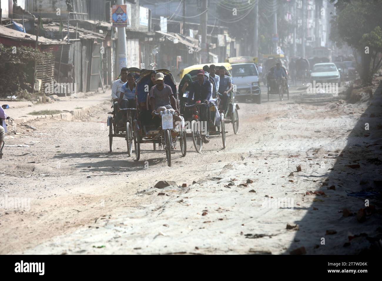 Feinstaubbelastung, Smog in Dhaka Bangladesch Severe dust pollution ...