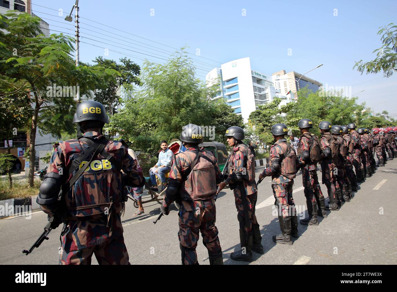 Bangladesh General Elections Border Guard Bangladesh BGB members stand ...