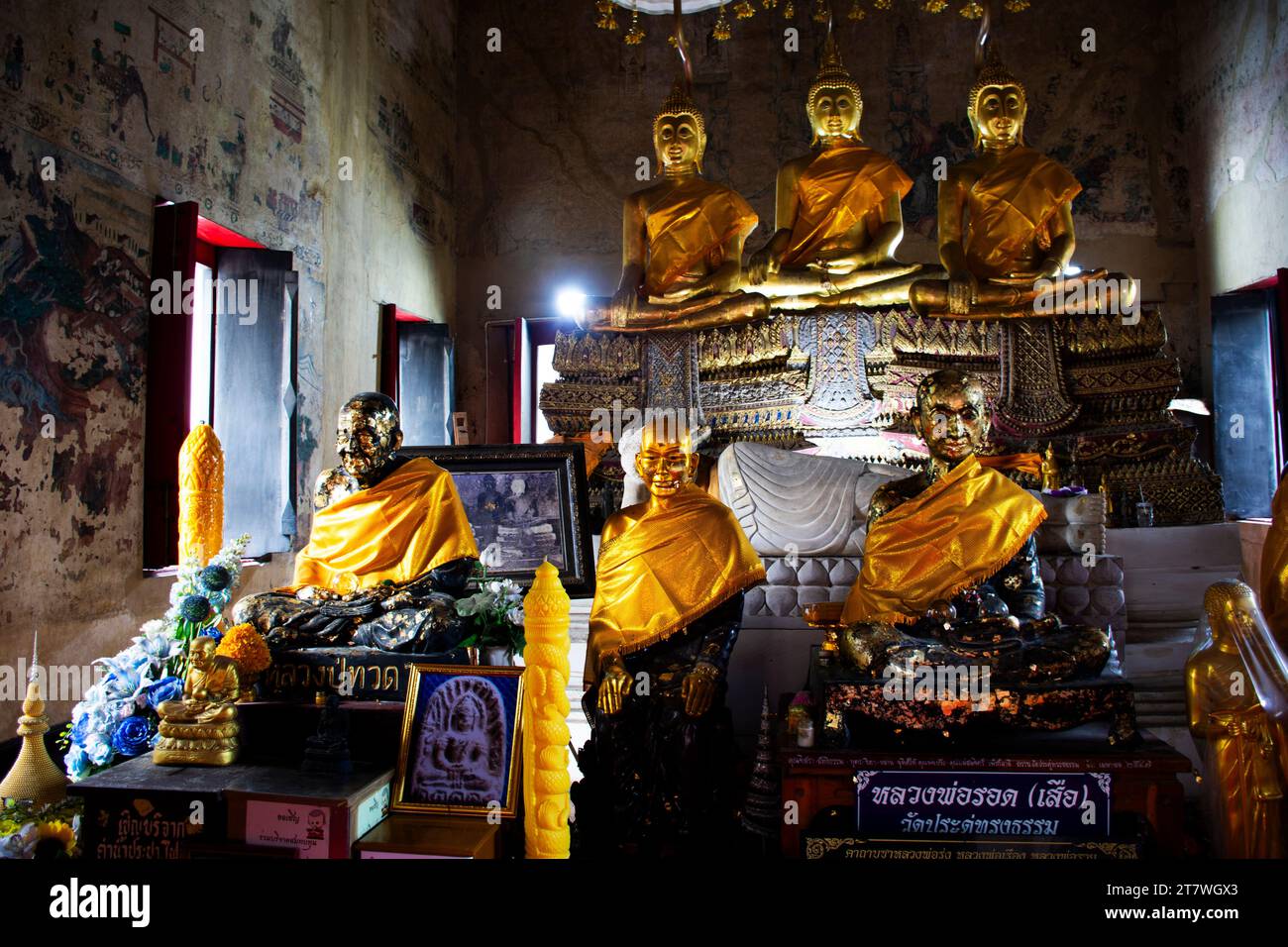 Luang Phor Rod buddhist saint holy arhat or buddhism noble monk arahant ...