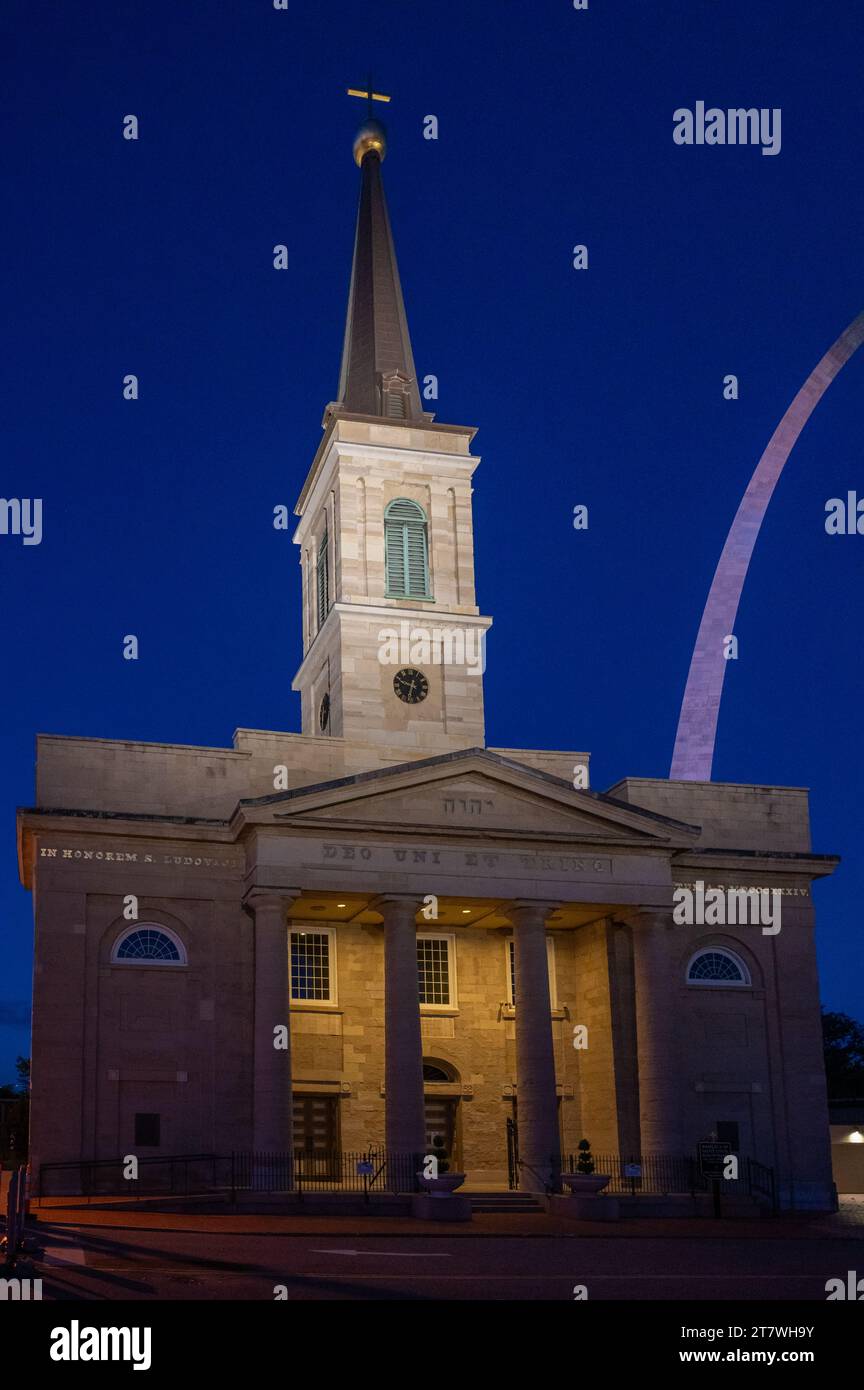Gateway Arch Rises Above Basilica of St. Louis in St. Louis, Missouri ...