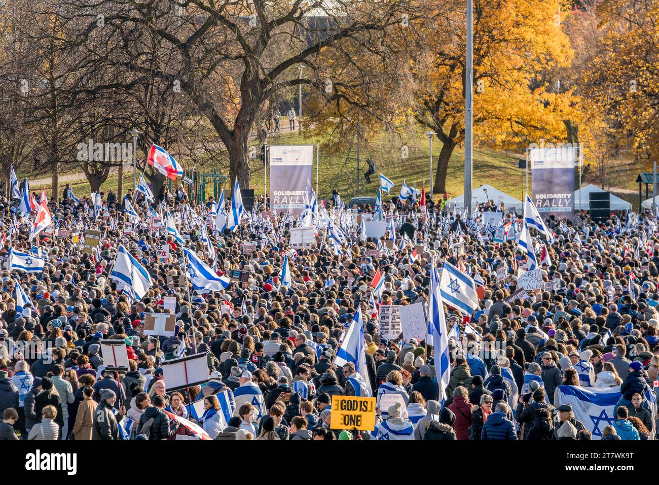 The UJA (United Jewish Appeal) Solidarity Rally For The Hostages at ...