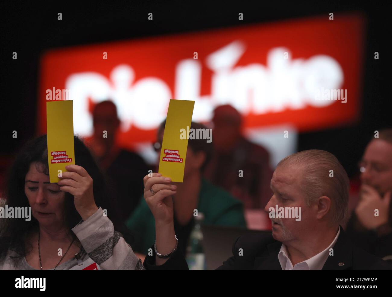 Augsburg, Germany. 17th Nov, 2023. Delegates vote in a test ballot at ...