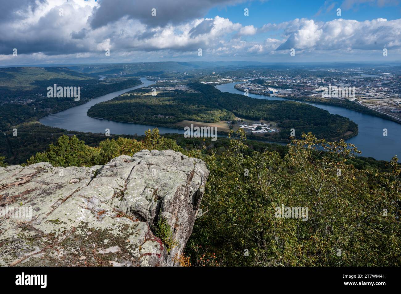 Overlook on Lookout Mountain Above Mocassin Bend on Tennessee River and ...