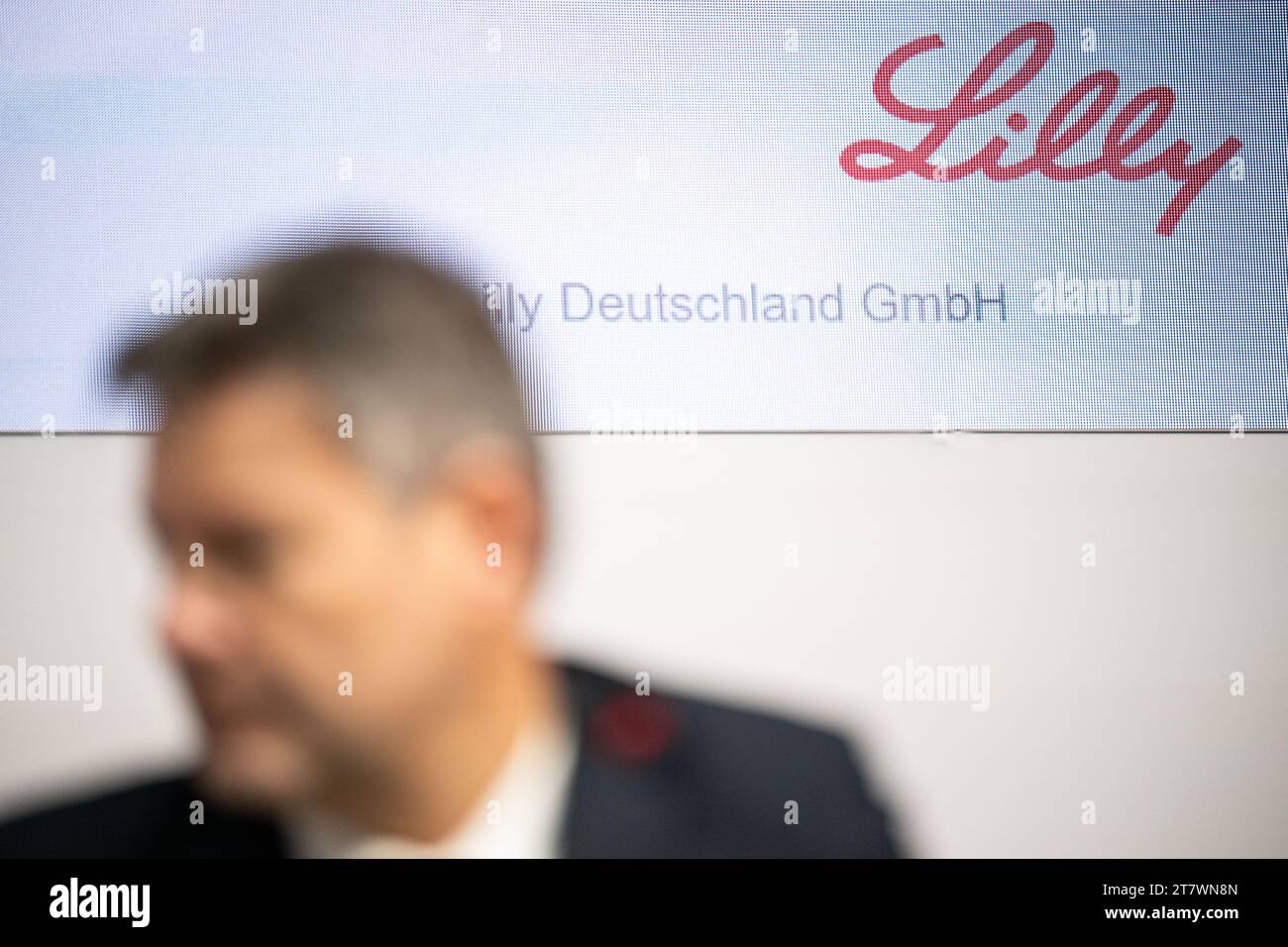 Eli lilly and company logo hi-res stock photography and images - Alamy