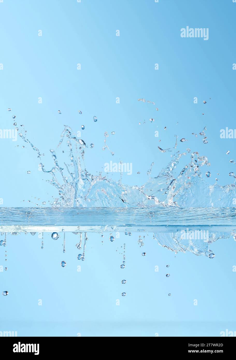 Reflective water surfaces hi-res stock photography and images - Alamy