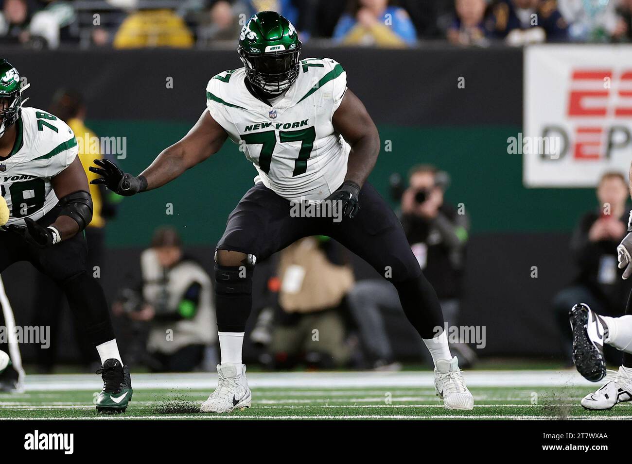 New York Jets offensive tackle Mekhi Becton (77) in action against the ...