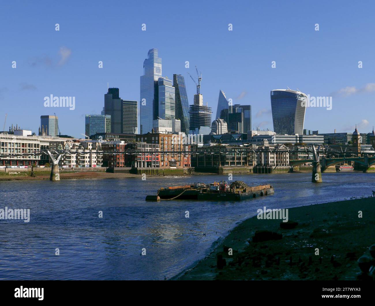 High and low tide mudflat hi-res stock photography and images - Alamy
