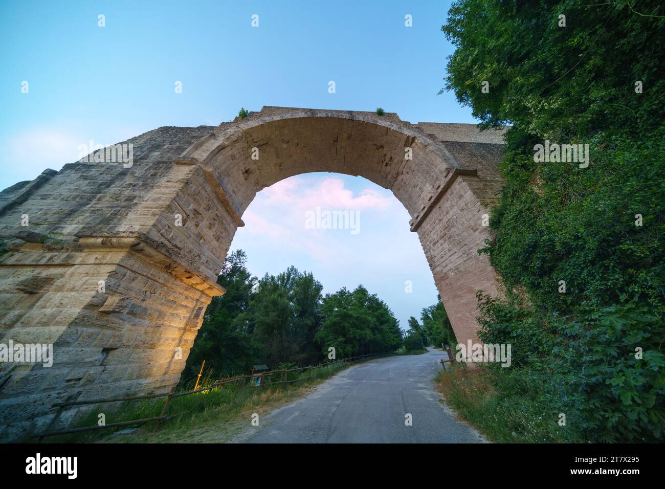 Ponte di Augusto, Roman bridge at Narni, Umbria, Italy, at evening ...