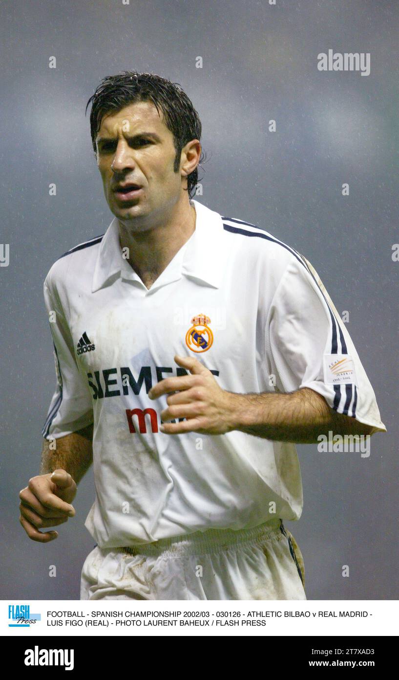 Figo real madrid 2003 hi-res stock photography and images - Alamy
