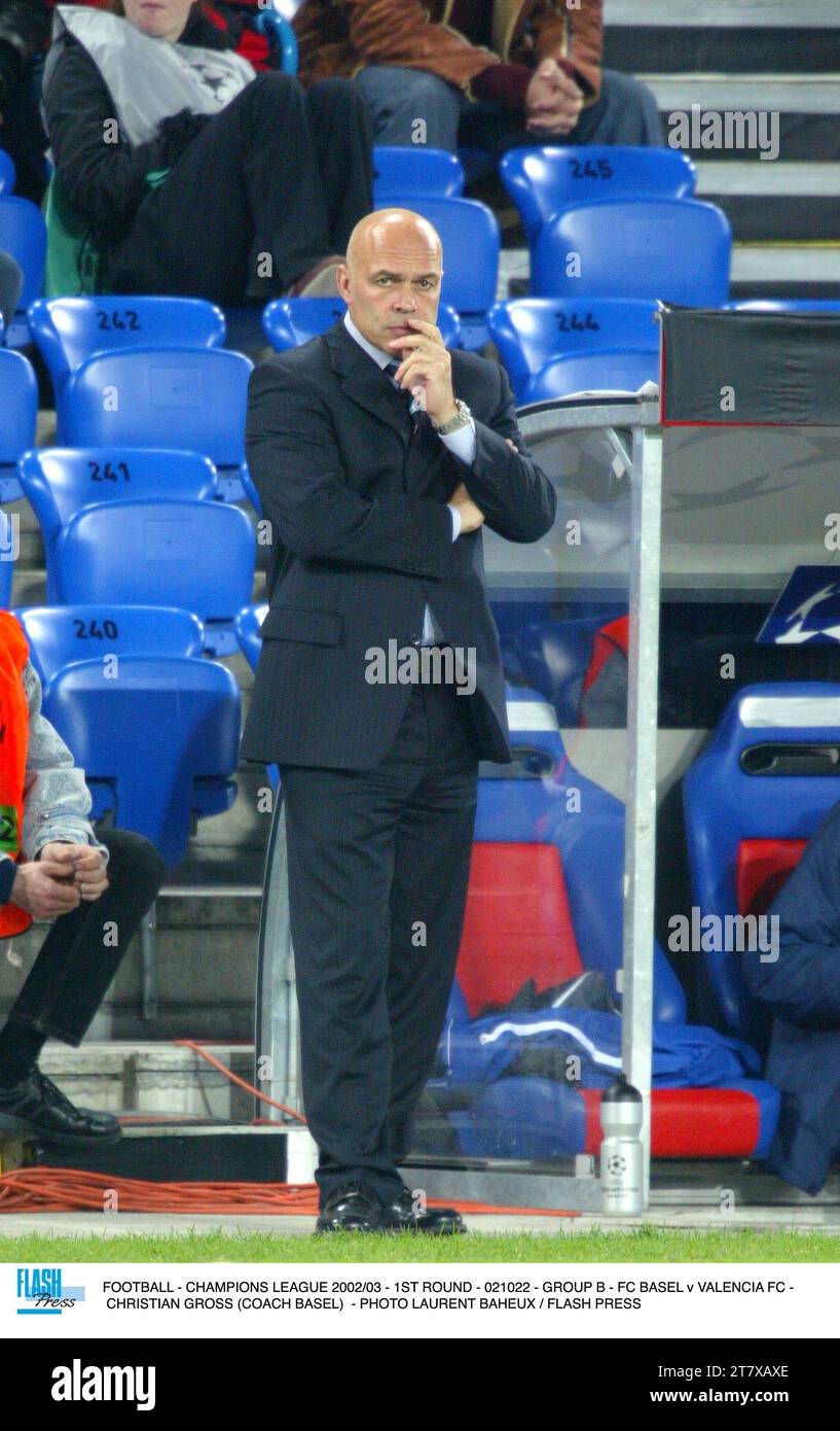 Fc basel coach christian gross hi-res stock photography and images - Alamy
