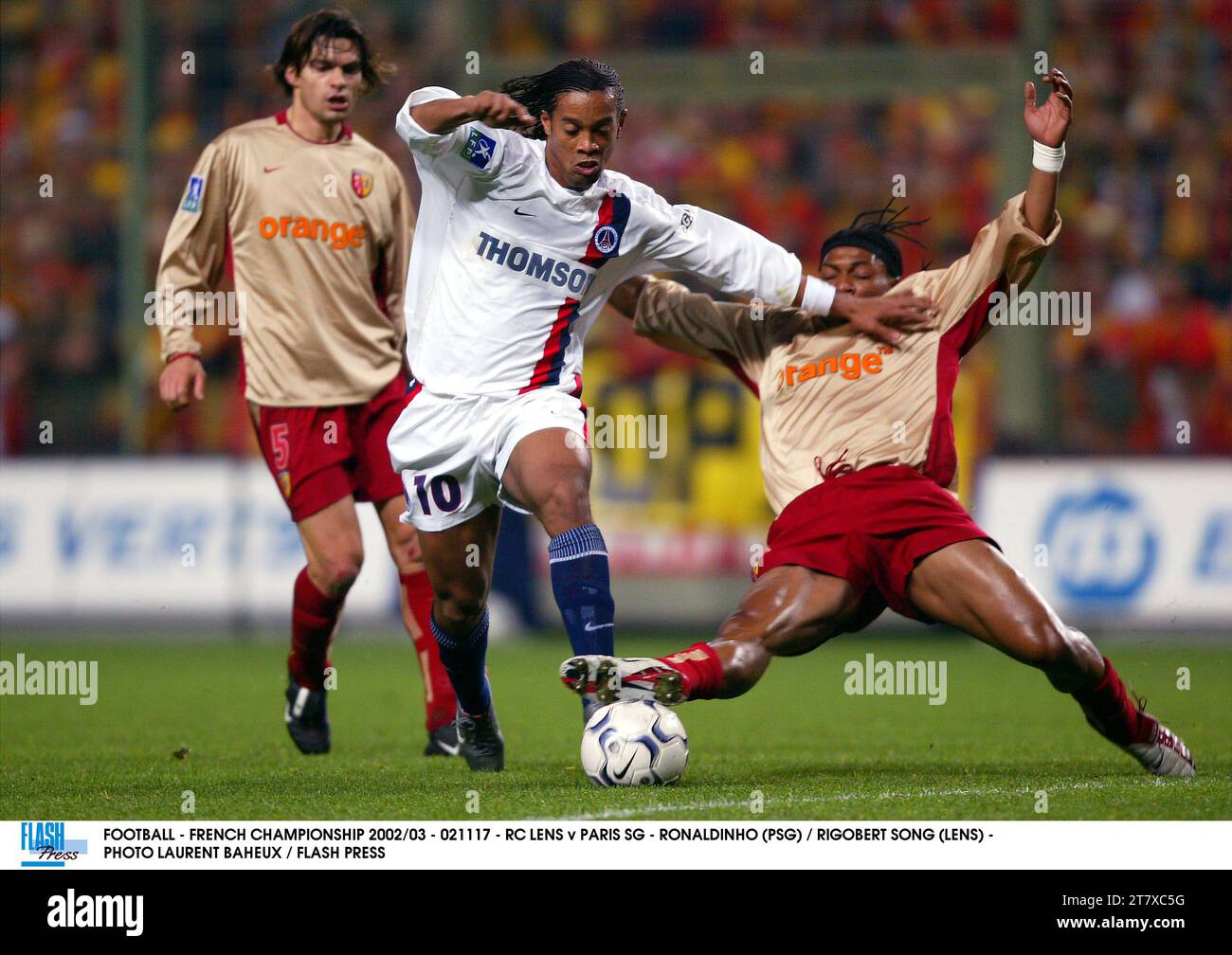 FOOTBALL - FRENCH CHAMPIONSHIP 2002/03 - 021117 - RC LENS v PARIS SG ...
