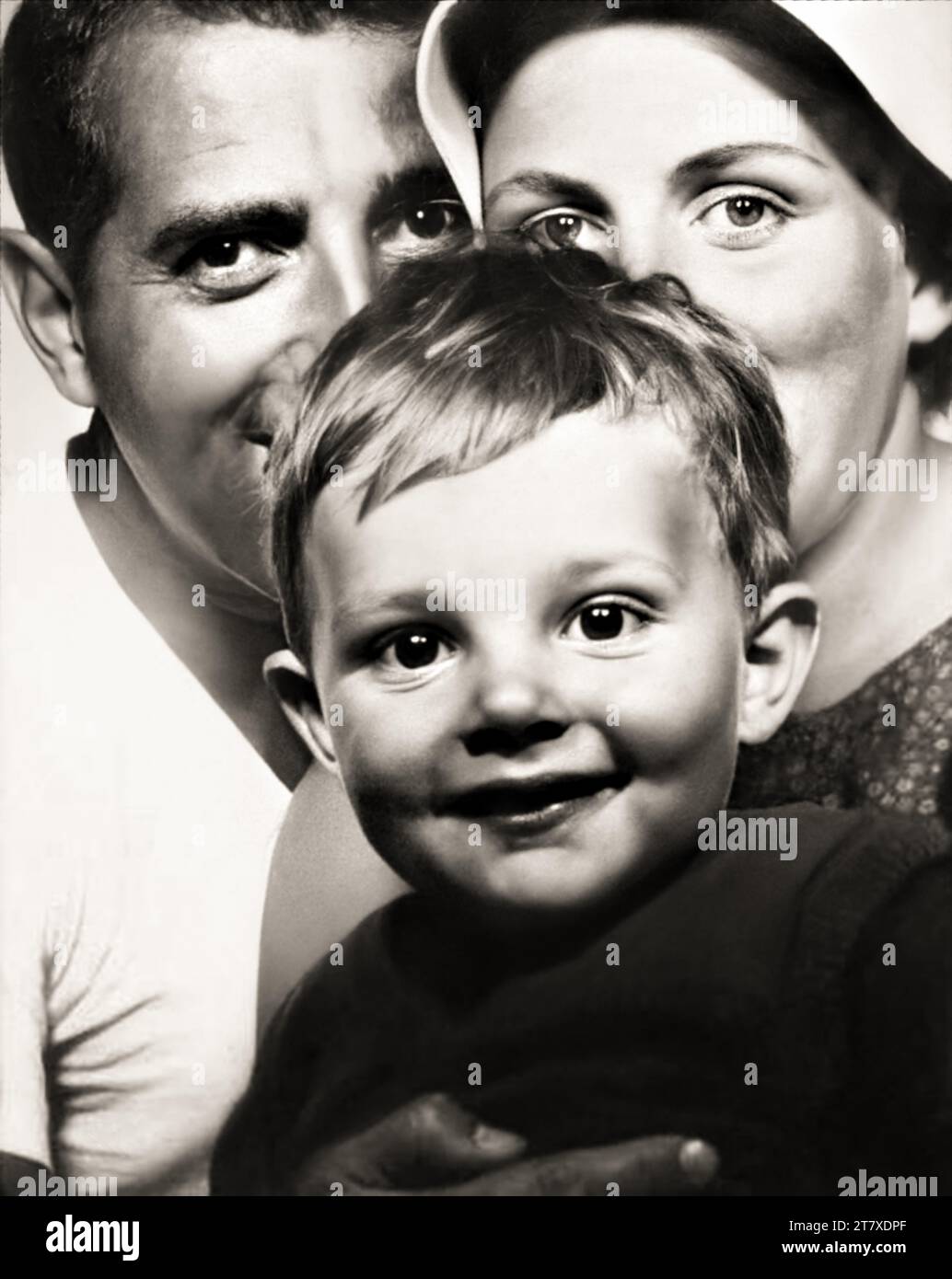 Genitori genitori madre padre mamma mamma papà hi-res stock photography ...
