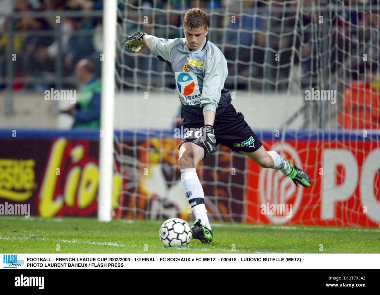 FOOTBALL - FRENCH LEAGUE CUP 2002/2003 - 1/2 FINAL - FC SOCHAUX v FC ...
