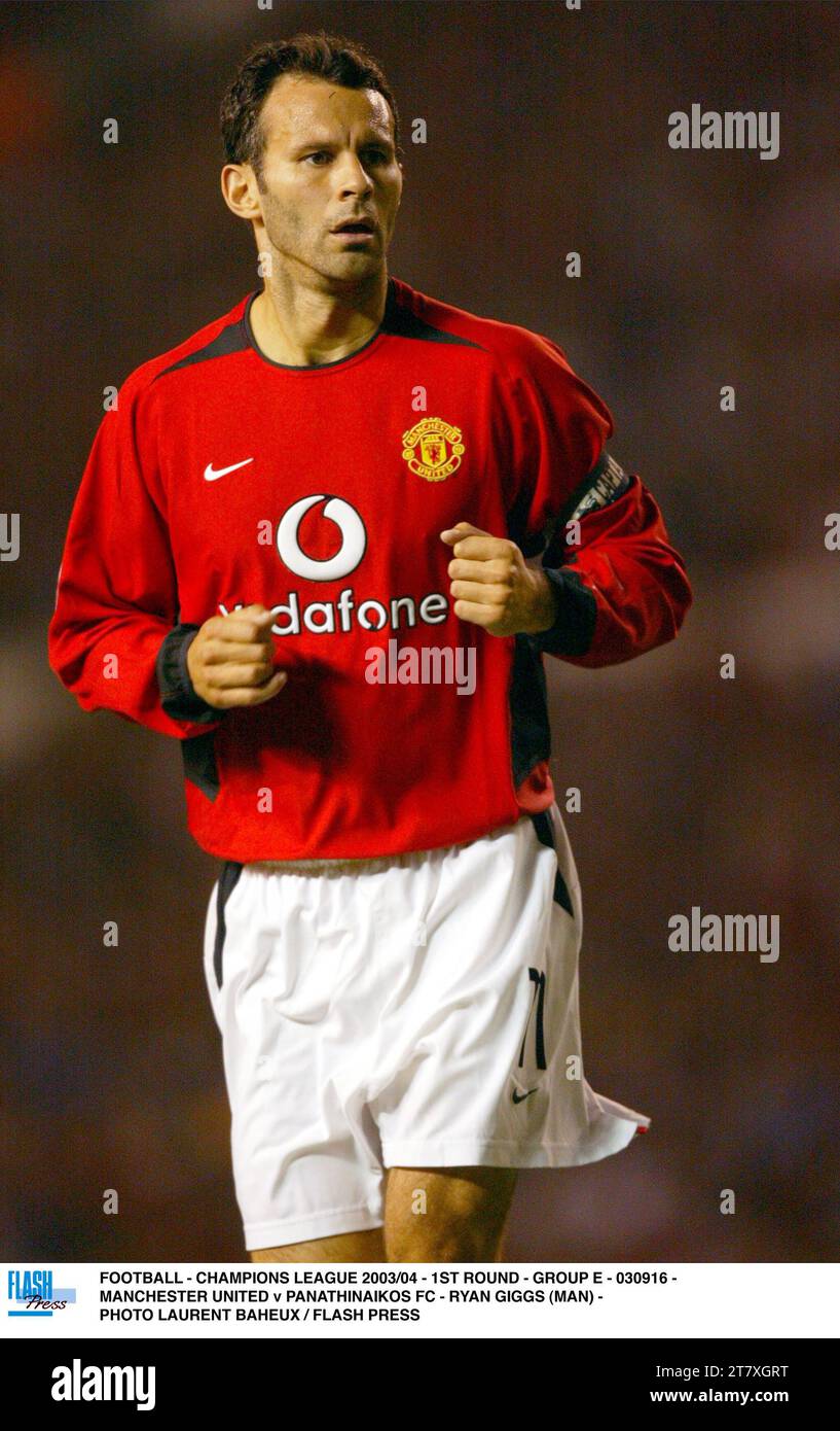 Manchester united 2003 champions league hi-res stock photography and ...