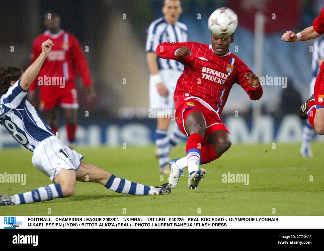 FOOTBALL - CHAMPIONS LEAGUE 2003/04 - 1/8 FINAL - 1ST LEG - 040225 ...