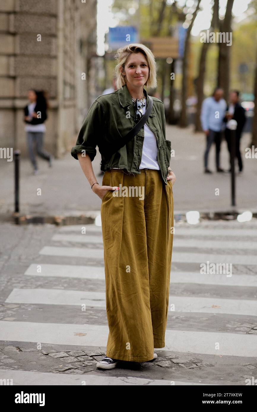 Paris, France. 28th Sep, 2023. Street style, Peggy Frey arriving at ...