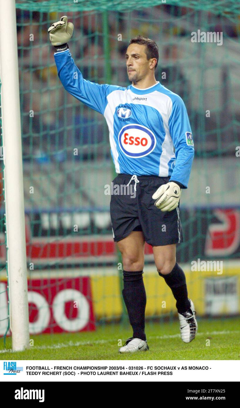 FOOTBALL - FRENCH CHAMPIONSHIP 2003/04 - 031026 - FC SOCHAUX v AS ...
