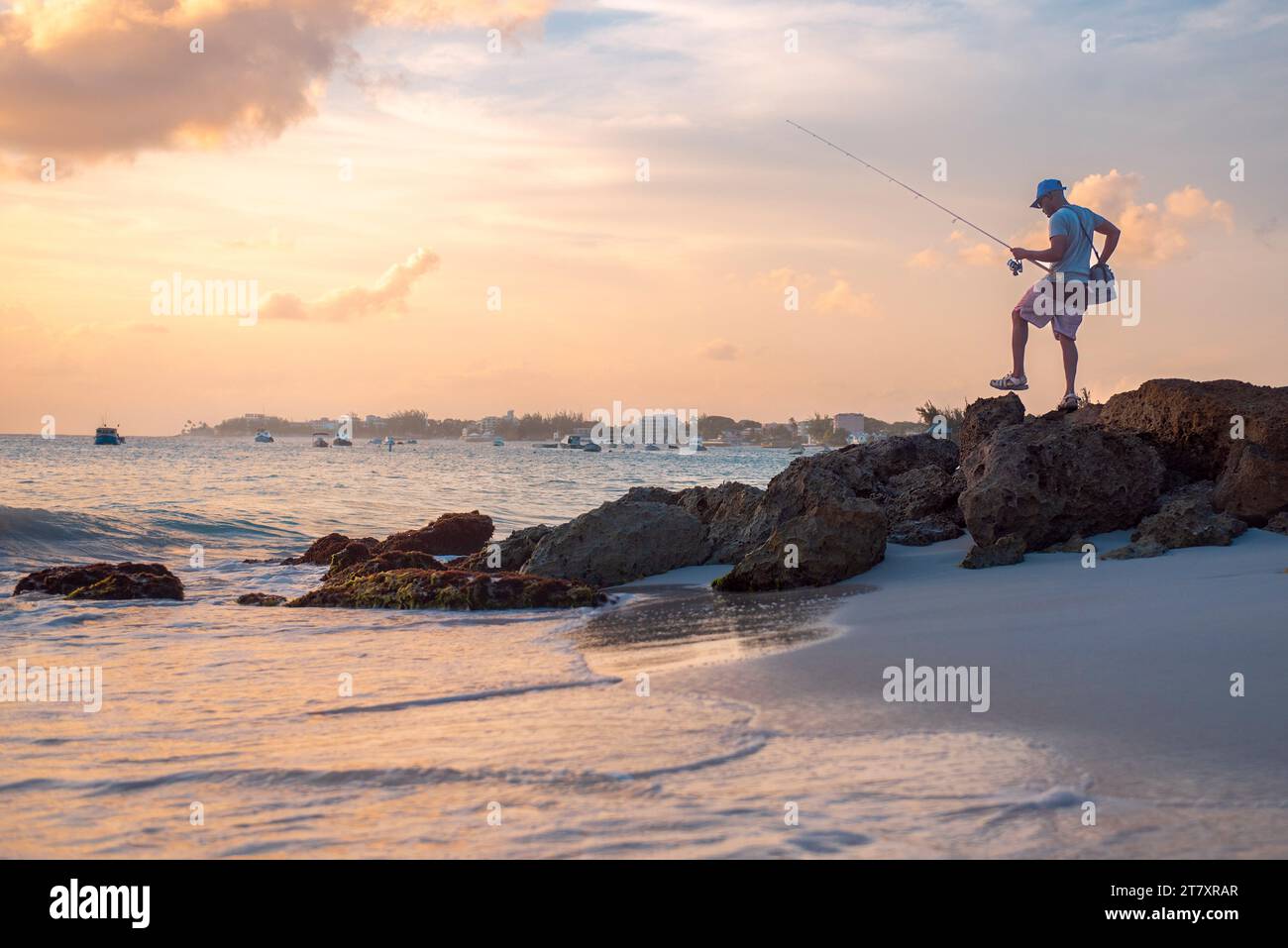 Calm on coast sky hi-res stock photography and images - Alamy