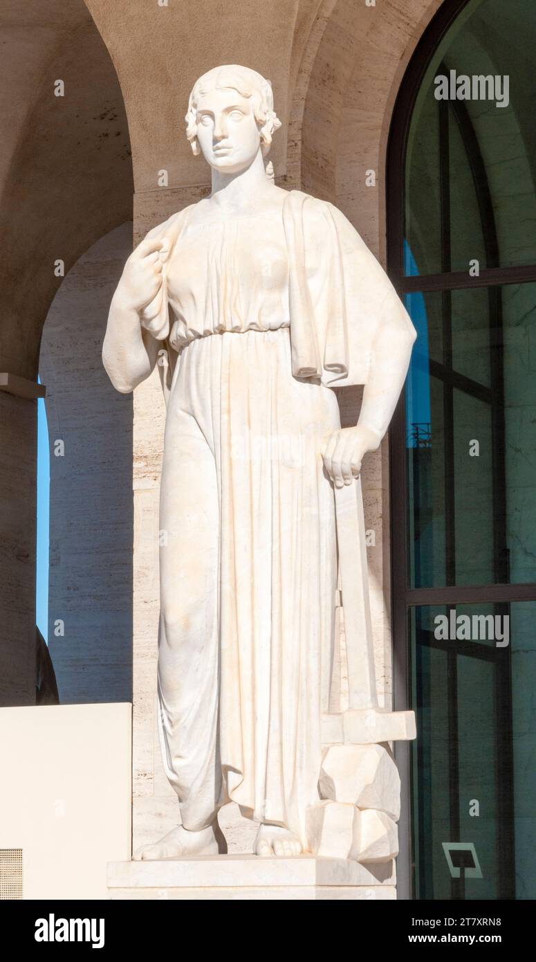 Colosseum square rome hi-res stock photography and images - Alamy