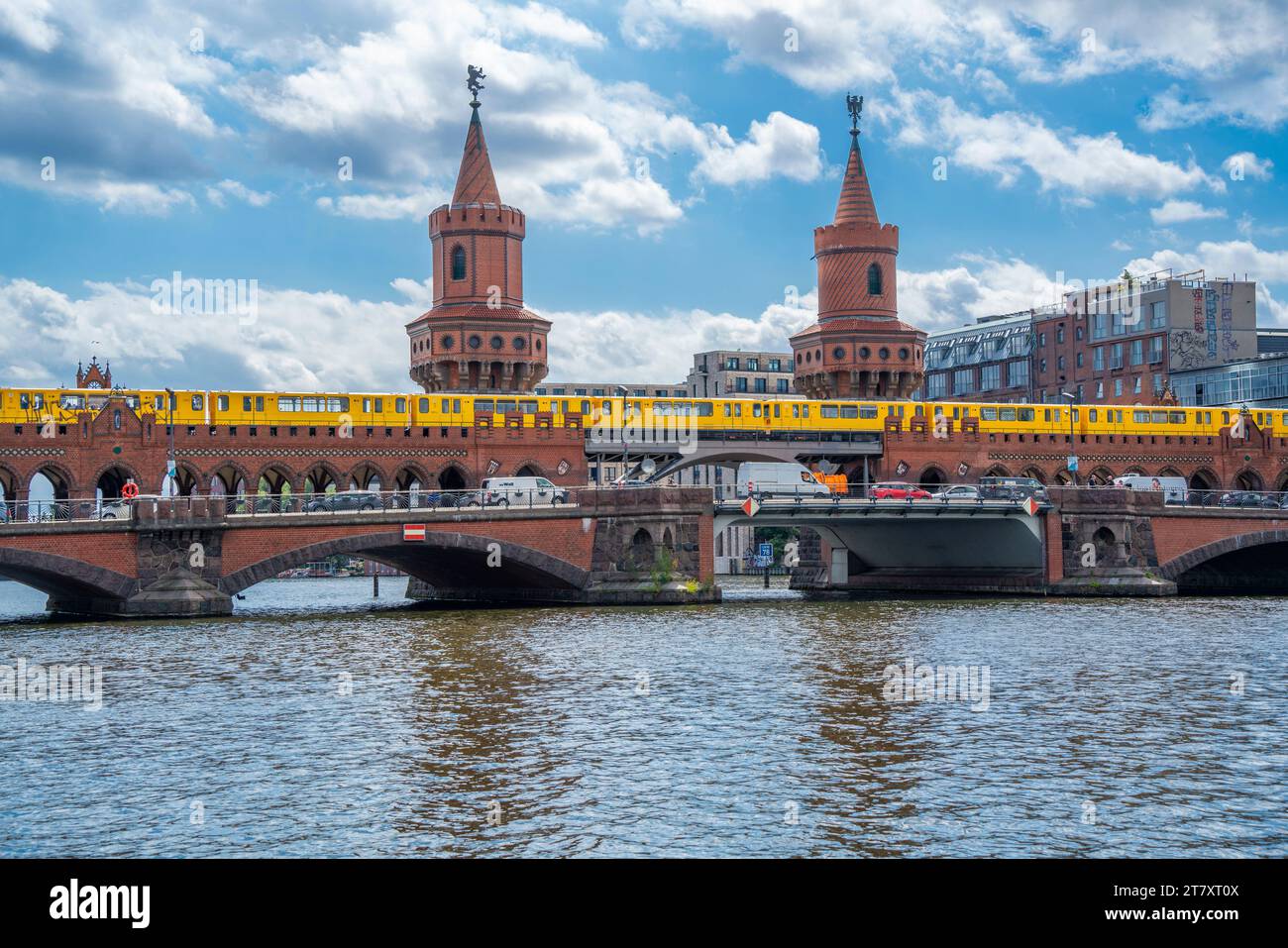 Eastside section hi-res stock photography and images - Alamy