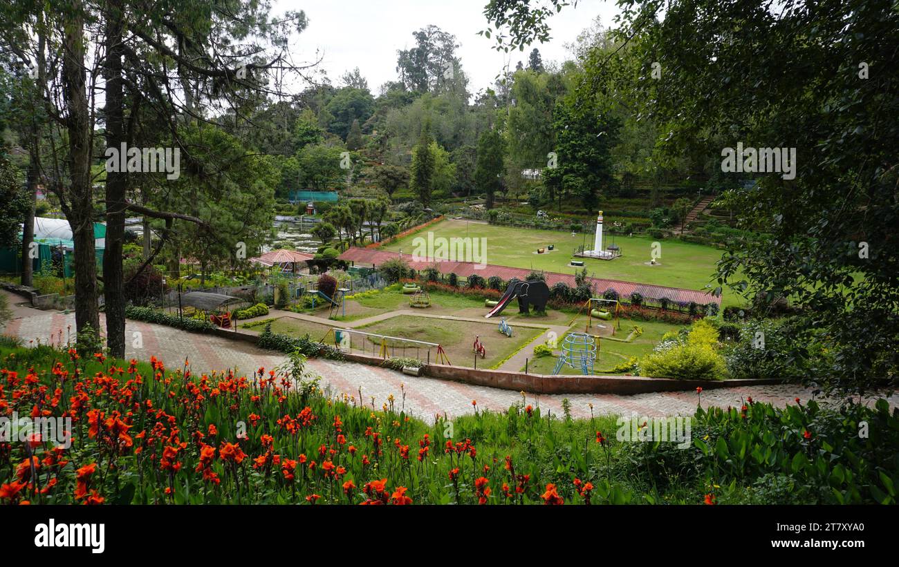 Beautiful scenic garden of Kodaikanal Bryant Park. One of the must ...