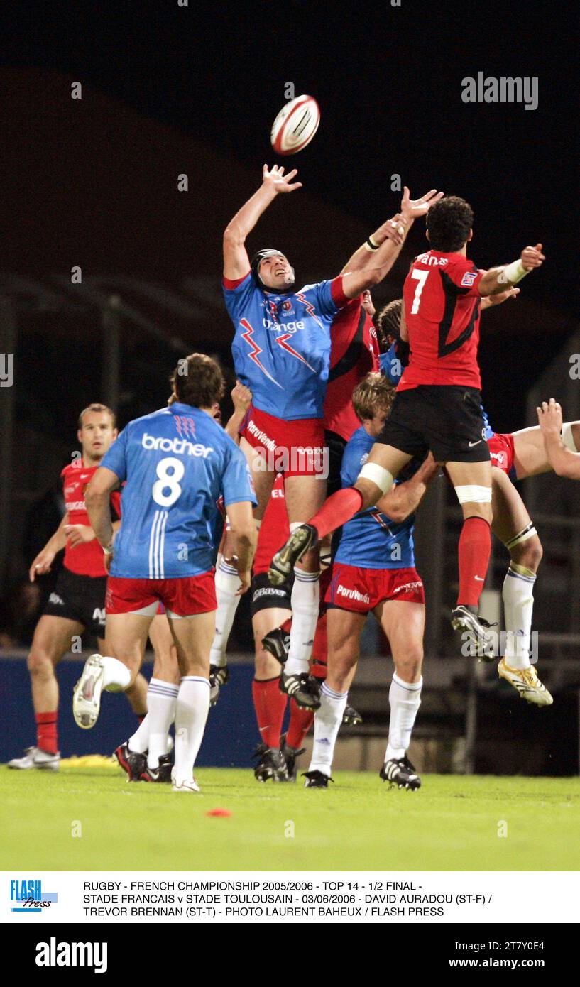 Stade toulousain stade français 2006 hi-res stock photography and ...