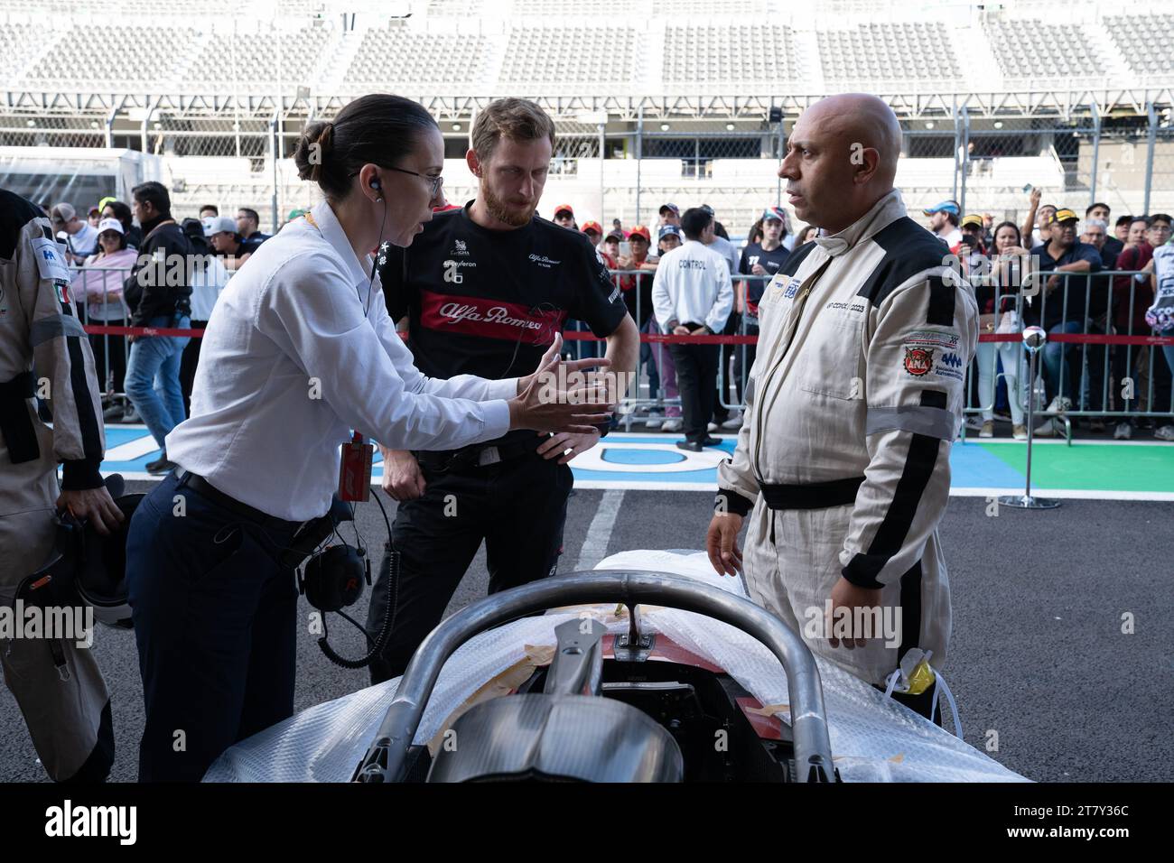 Doctor Ana Belem Garcia Sierra, Chief Medical Officer, talks to C sar ...