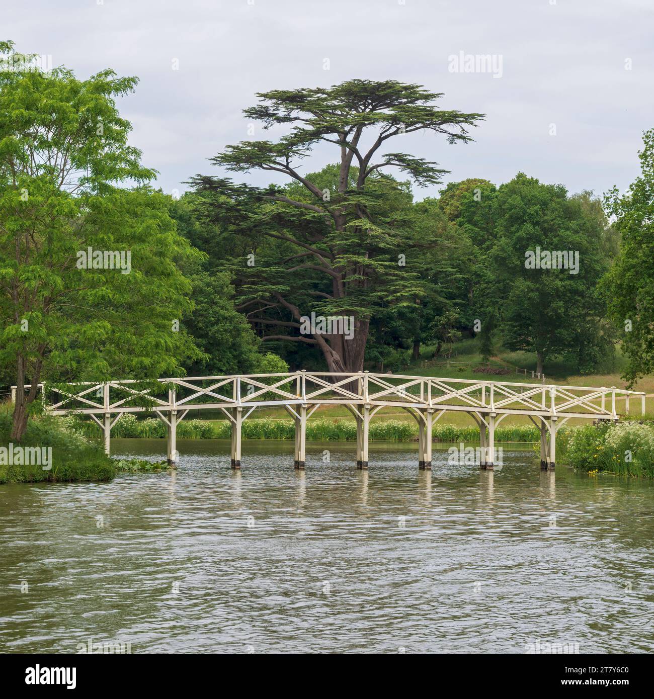 View of the Chinese Bridge over the Serpentine Lake with the Great ...