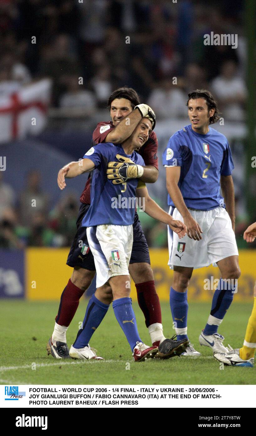 Gianluigi buffon 2006 italy hi-res stock photography and images - Alamy